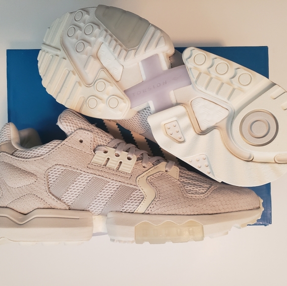 adidas | Shoes | Adidas Originals Zx Torsion Shark Retro Running Sh ...